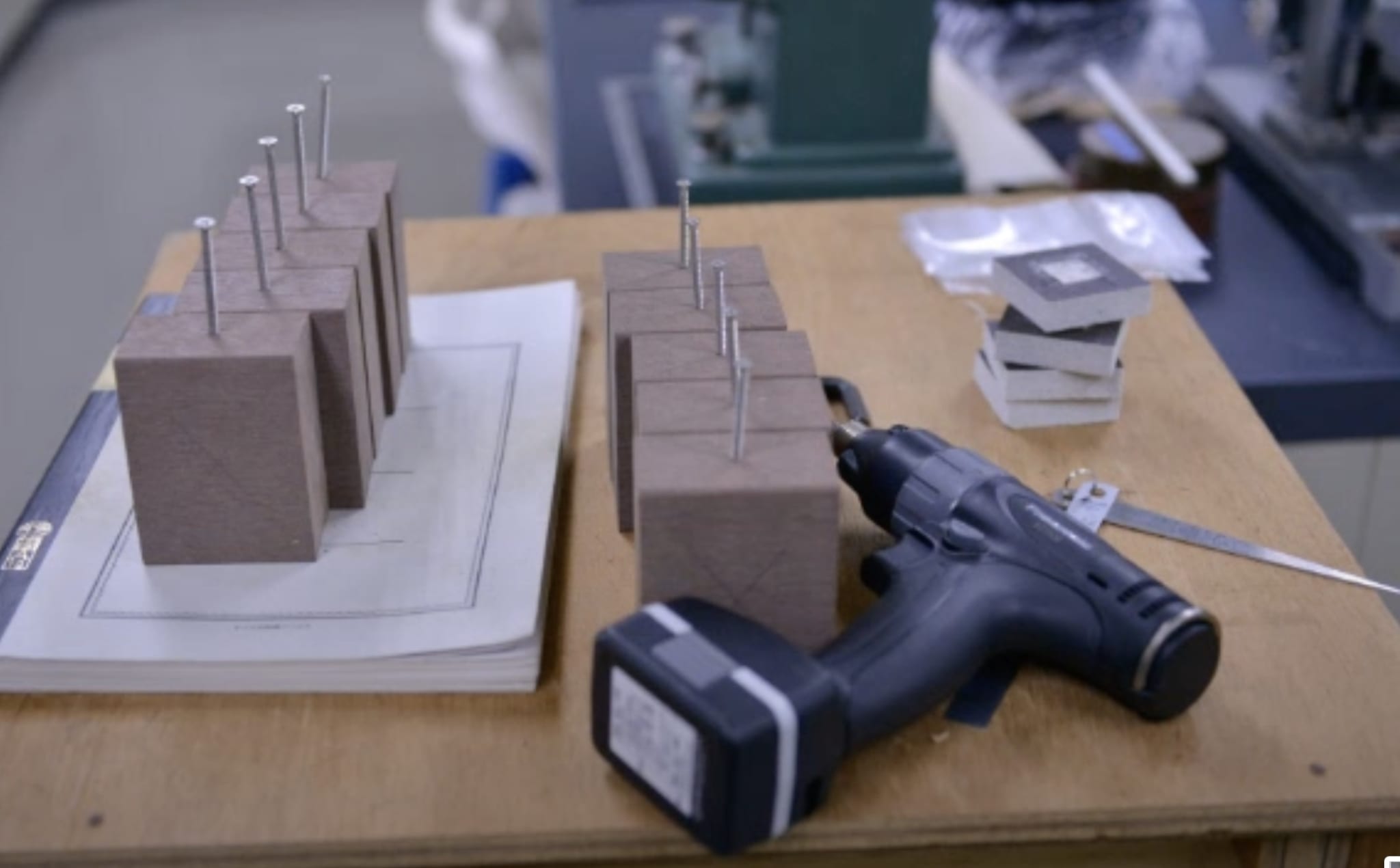 人工の木でウッドデッキを作るならEee-Woodがおすすめ！